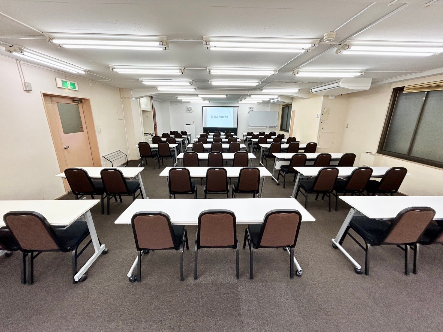 【公式】貸し会議室・レンタルスペースならタイムシェアリング